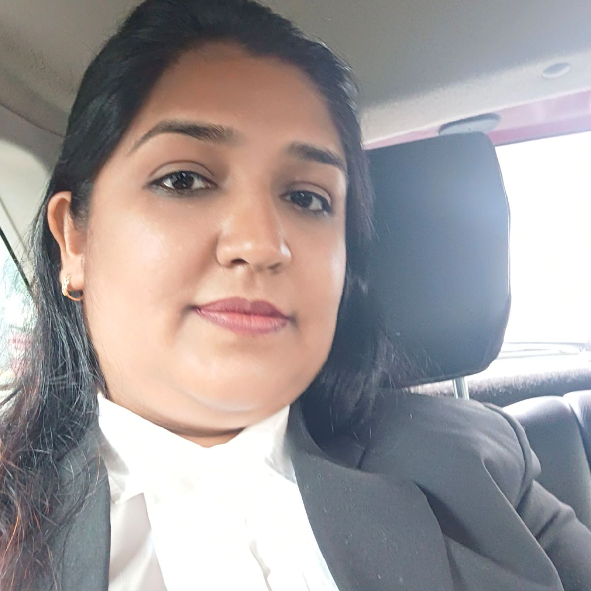 Adv.Heena Khandelwal